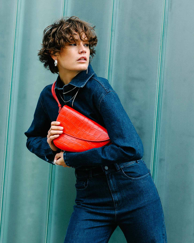 Rebel Cross Body - soft croco poppy red – Kaai Bags | North America